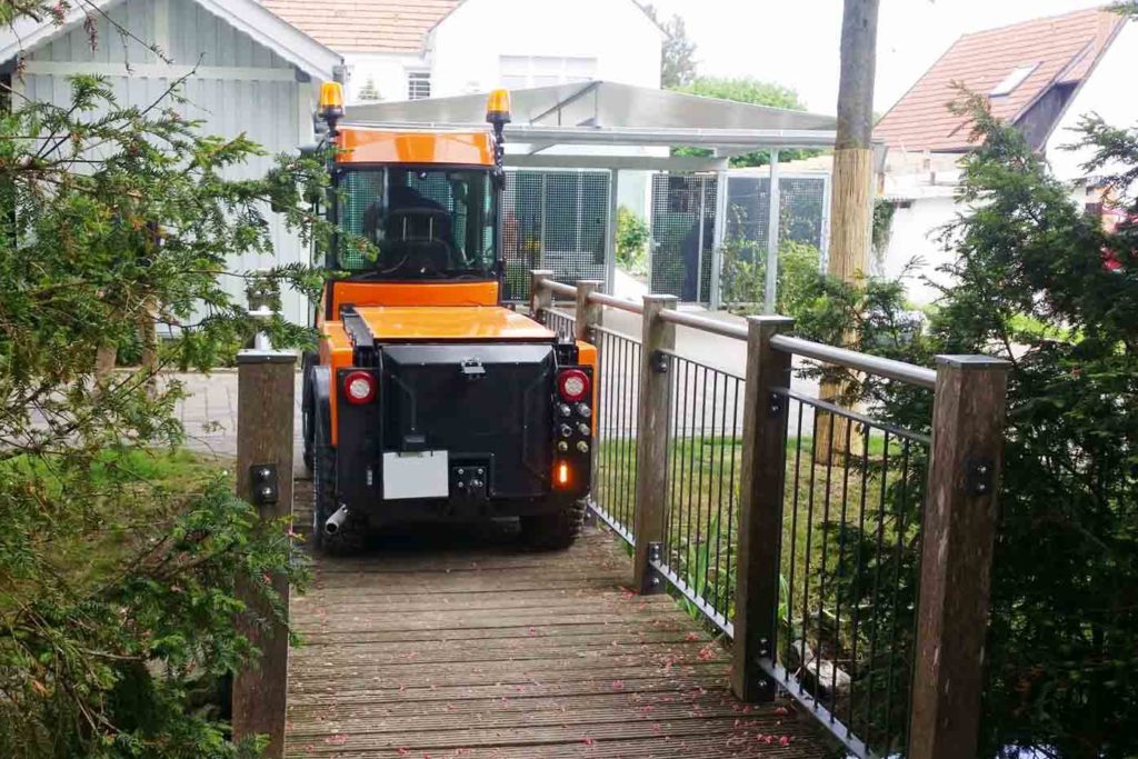 CX | Multipurpose Tractors | Multihog USA