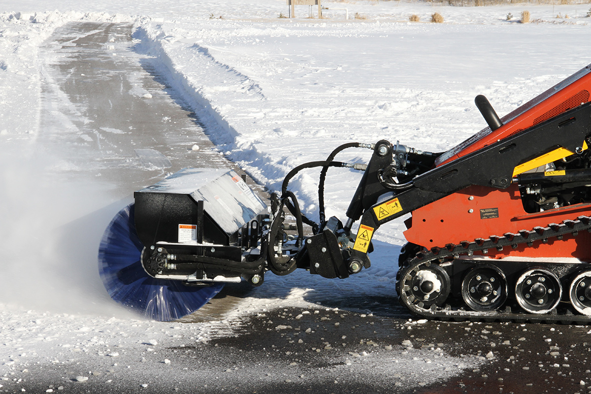 Erskine Power Angle Broom - Multihog